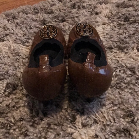 Tory Burch | Shoes | Tory Burch Caroline Midheel Pump | Poshmark